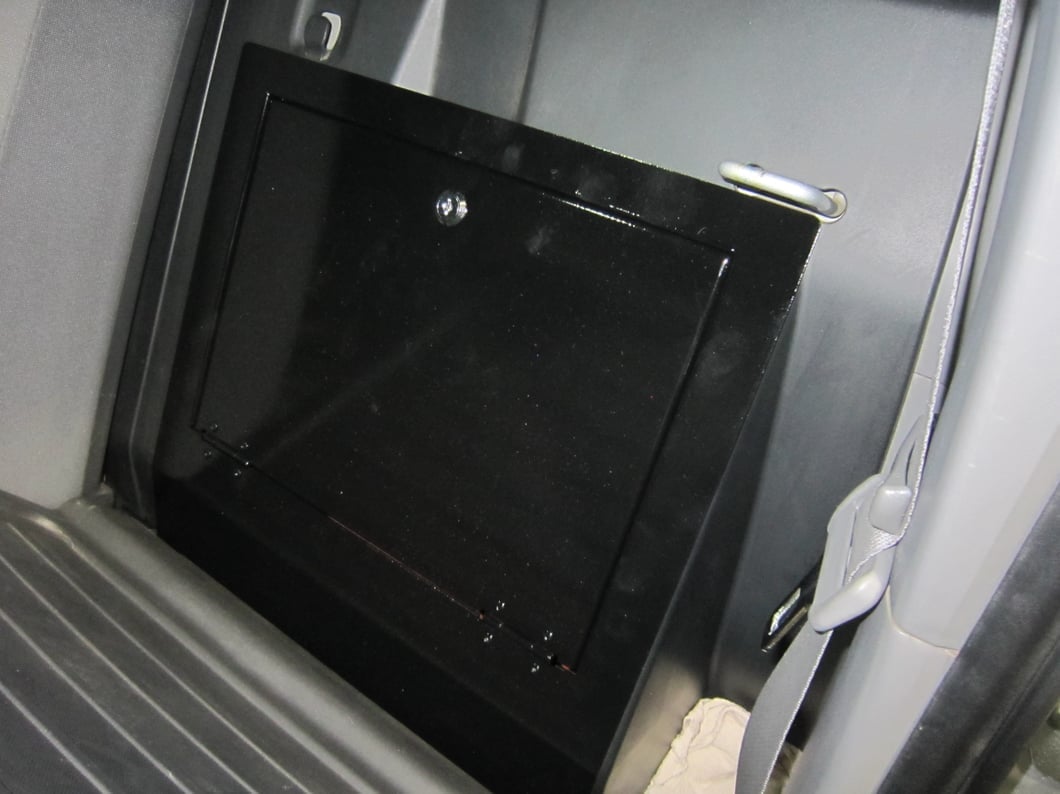 RedRock Under Seat Lock Box (05-15 Tacoma Double Cab) | RedRock